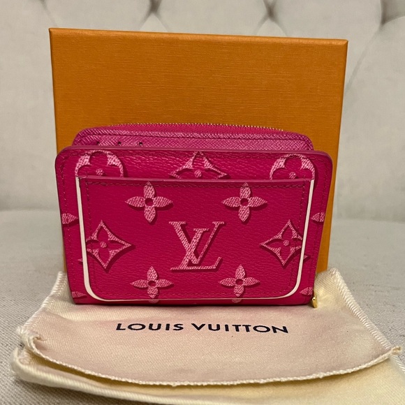 Louis Vuitton | Bags | Authentic Louis Vuitton Lou Wallet In Fuschia ...